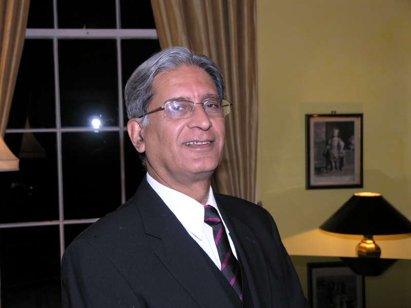 Aitzaz Ahsan: The Democratic Man Against The Noora Policy - Full Speech