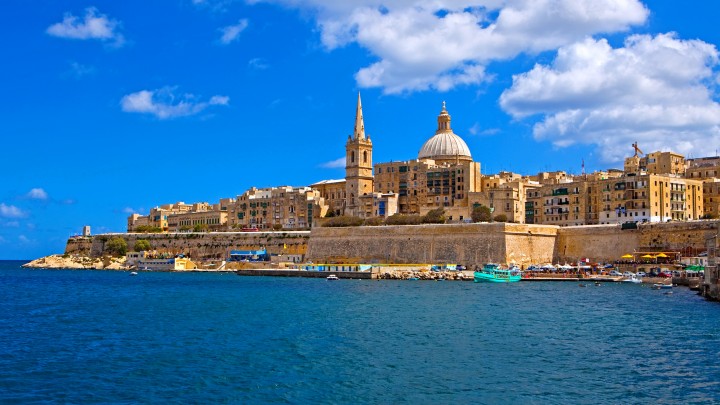 7 Countries to Live in If You Are Filthy Rich!!!