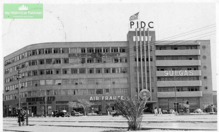 30 Most Rare and Unseen Old Pictures Of Karachi