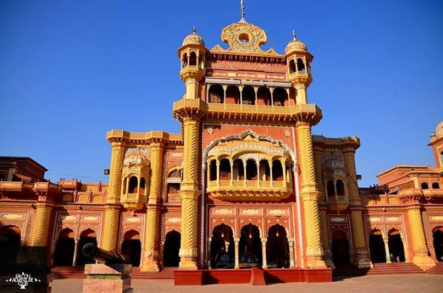 13 Jaw Dropping Pictures of Faiz Mahal Khairpur That Will Make You Want ...