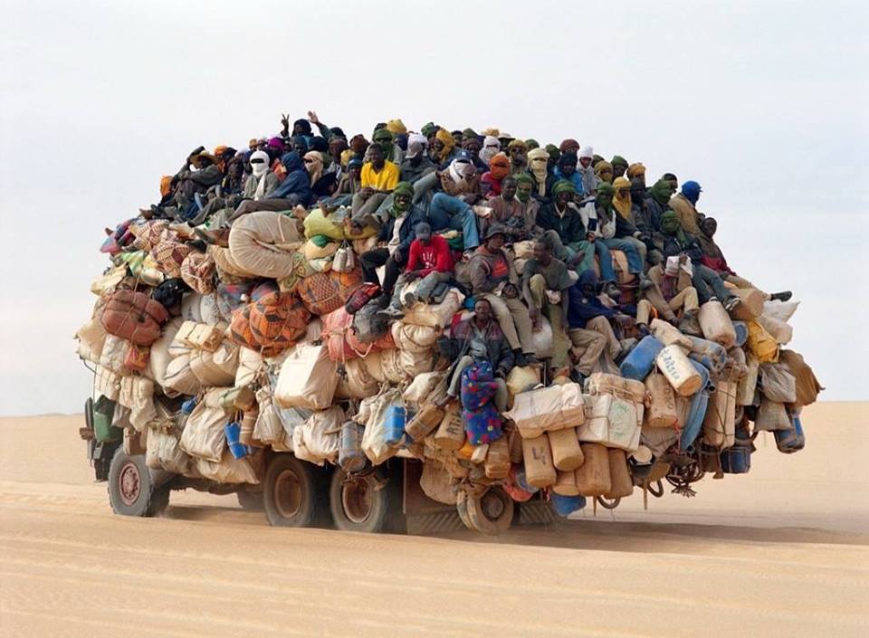 8 Countries That Beat Pakistan In Vehicle Overloading