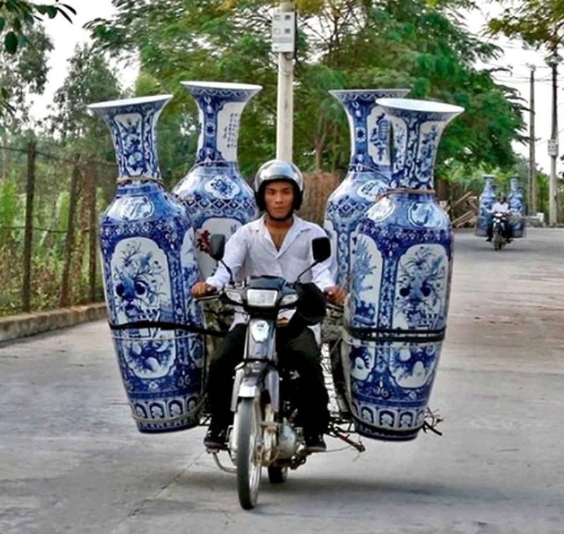 8 Countries That Beat Pakistan In Vehicle Overloading