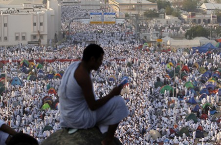 9 Most Powerful Images Taken During Hajj