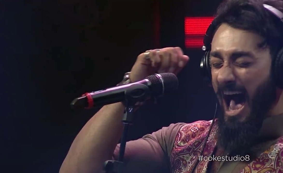 13 Signs That Prove You Are A Music Addict