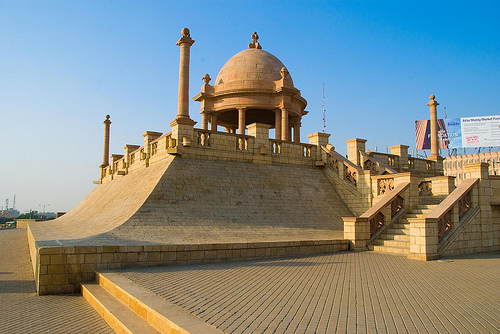 11 Unknown People Behind Some Of Pakistan's Most Iconic Monuments