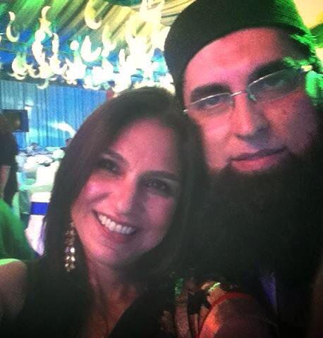 9 Types Of Halal Selfies That Is Driving The Ummah Crazy