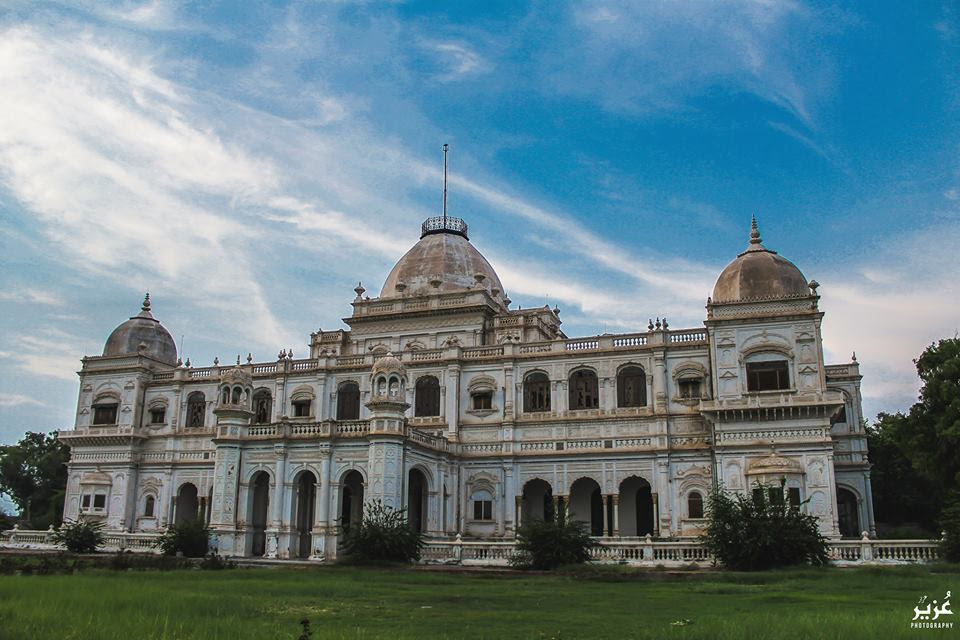 Discover Pakistan's Breathtaking Locations - Parhlo