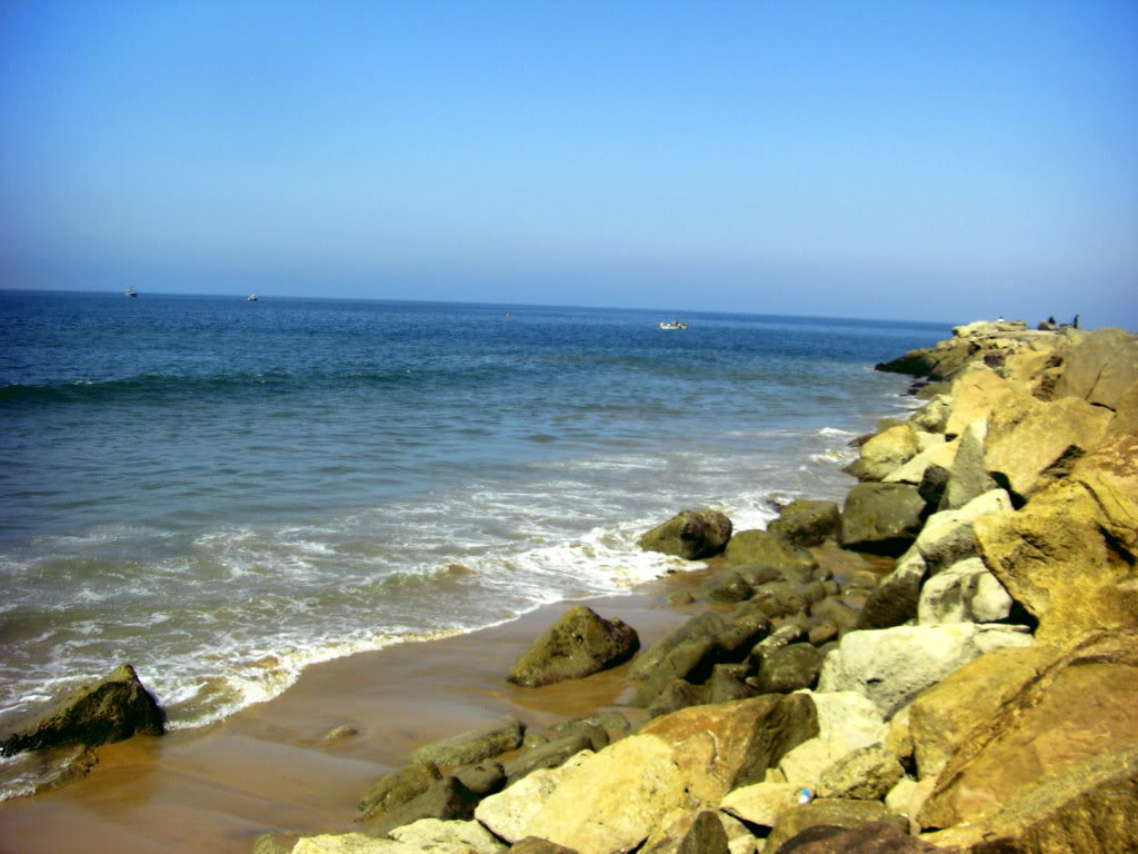 12 Beaches You Need To Visit This Summer, If You're Not A Lahori