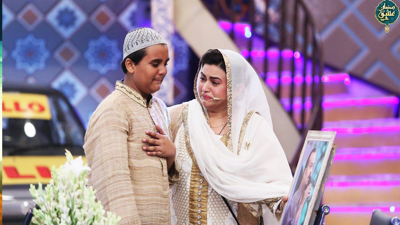 Eternal impression: Martyred Amjad Sabri