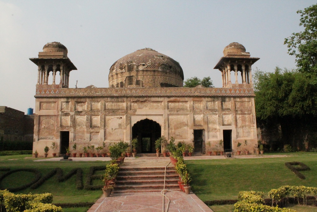8 Historical Places In Lahore You Might Not Know About|Parhlo.com