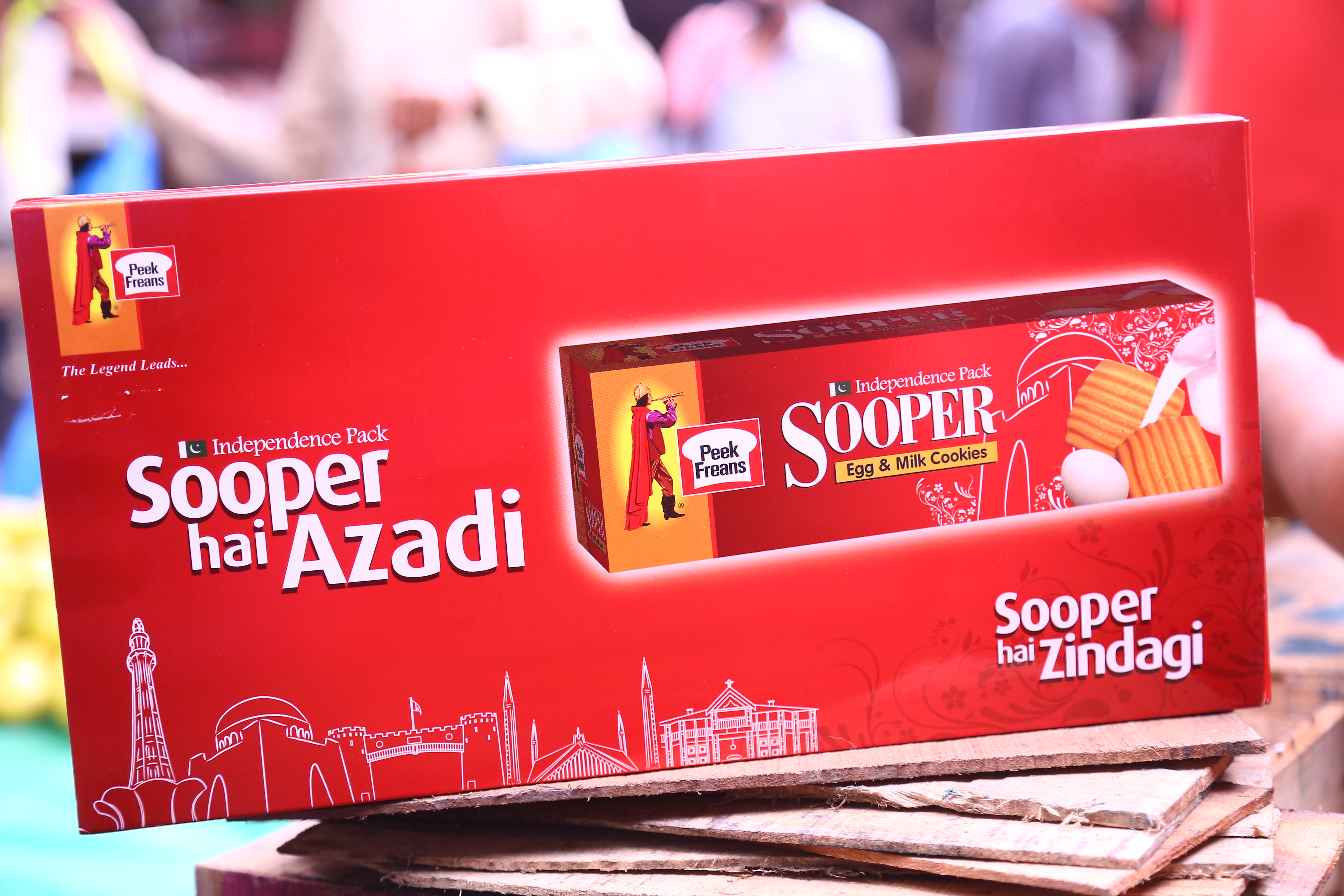 Sooper Steals Hearts of Millions