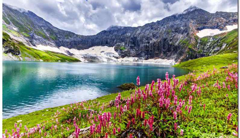 8 Beautiful Lakes In Pakistan Other Than Saiful Mulook You Should Visit