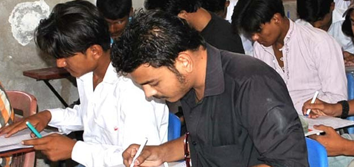 Frustrated Student Points Out Flaws In Pakistan's Education System ...