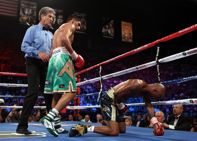 Boxer Amir Khan - Read his Biography, Life, Career, Awards and Family