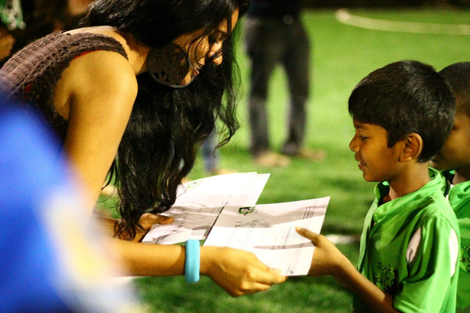 Here's Why There Should Be A Proper Dress Code For Teachers In Schools ...