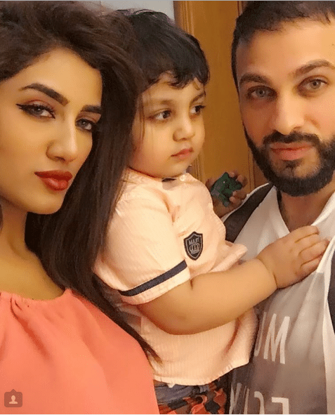 8 Famous Pakistani Celebrities Who got Married to Foreigners