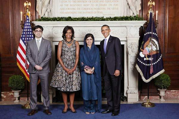 Top Pakistani Politicians and Their Spouses You May Not Have Known About