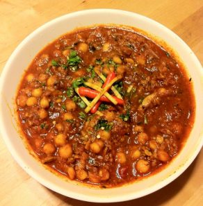 16 Best Lahori Food That You Must Try| Parhlo.com