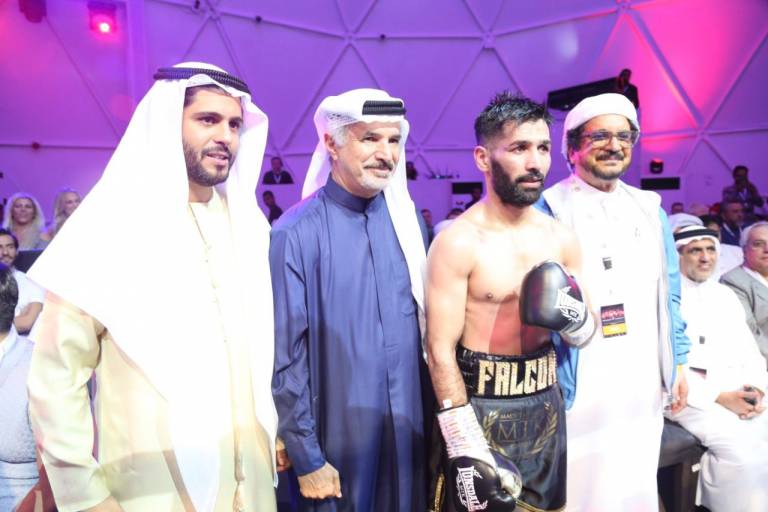 Pakistani Boxer Muhammad Waseem Defeats Ganigan Lopez In Dubai!
