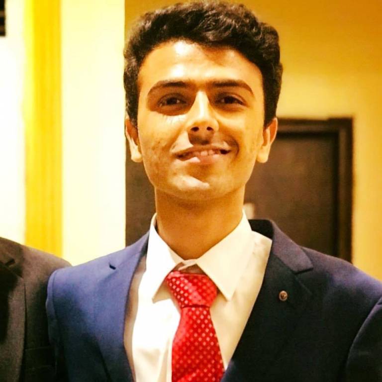 From Chiniot To Harvard - This Is The Success Story Of A Pakistani Boy