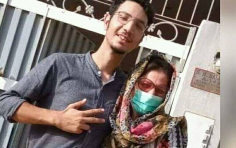 Meet Syed Tauseef - A Caring Son Who Donated His Liver To Save His Mother's Life