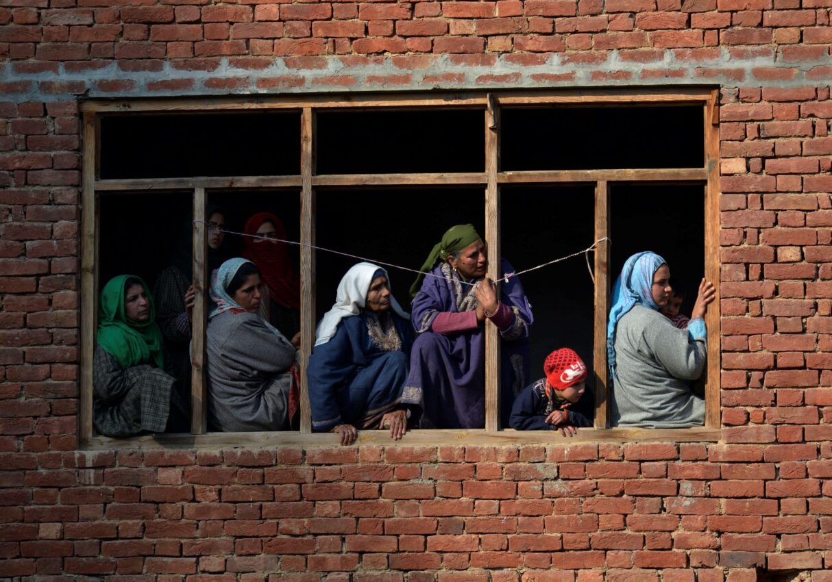 Kashmiri Photojournalist Masrat Zahra Wins 2020 Peter Mackler Award