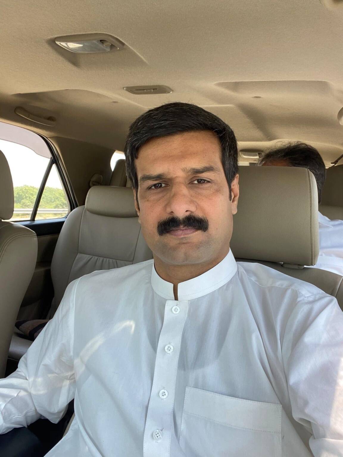 FIA Officer Allegedly Suspended Over A Tweet & Pakistanis Now Demand # ...