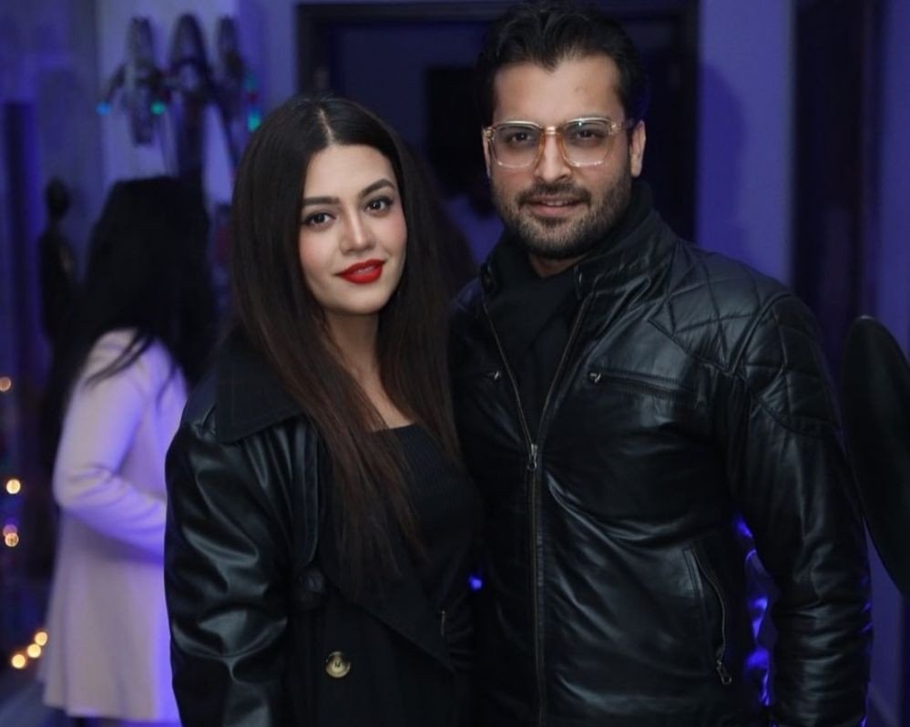 'Sometimes you’d get Rs 5000' - Asad Siddiqui Shares His Showbiz ...