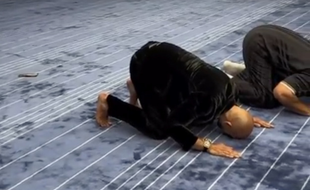 Andrew Tate Converts To Islam, Prayers Image Goes Viral