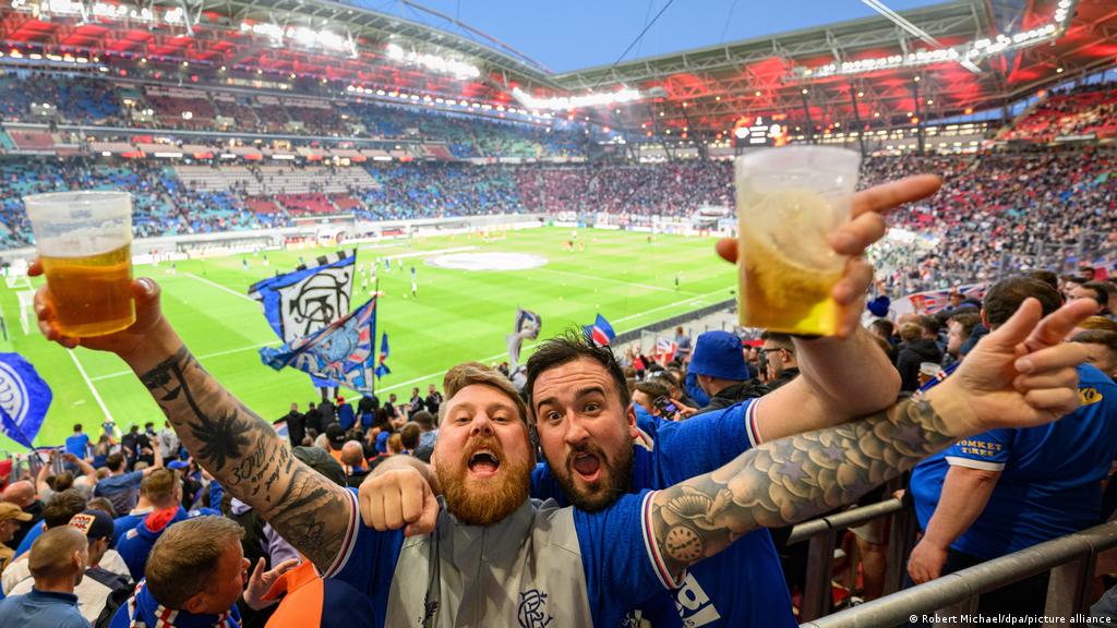 Qatar Bans Alcohol In World Cup Stadiums Before Game Start