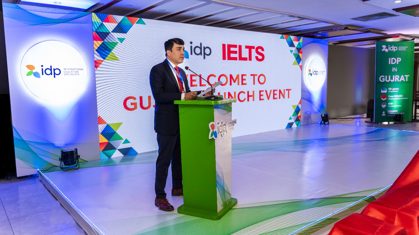 IDP Education Pakistan new offices launched in Faisalabad & Gujrat