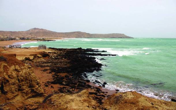 10 Beautiful Beaches You Must Visit: Discover Karachi's Hidden Gems ...
