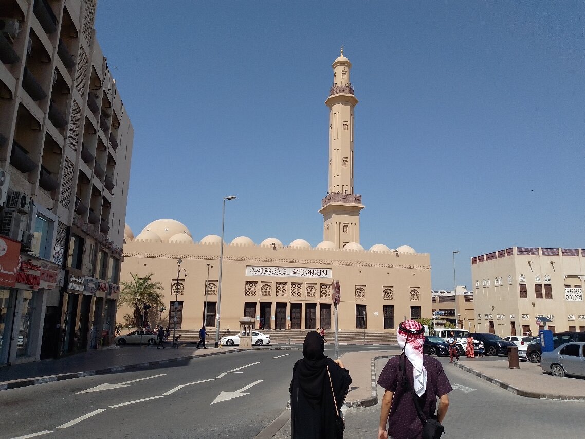 The Grand Mosque in Dubai: Your Dubai Getaway