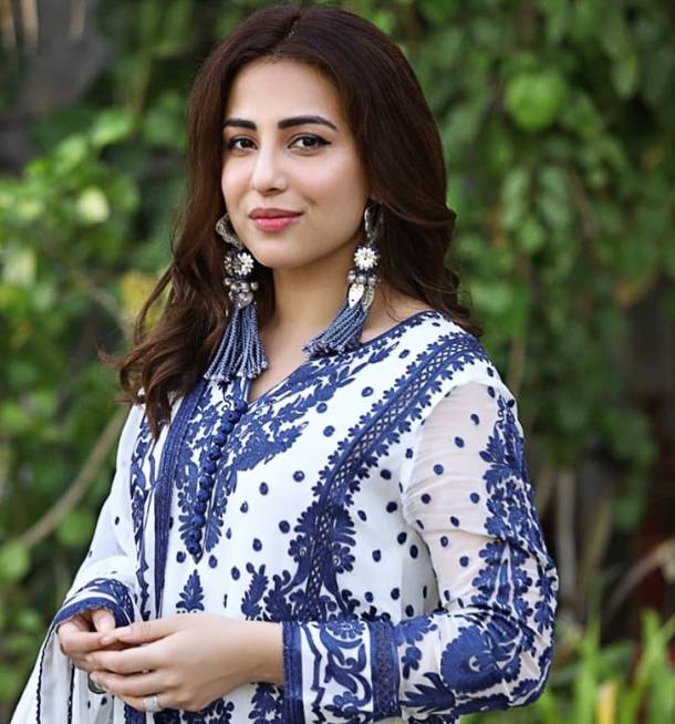 Ushna Shah Age, Biography, Date Of Birth, Career and Life