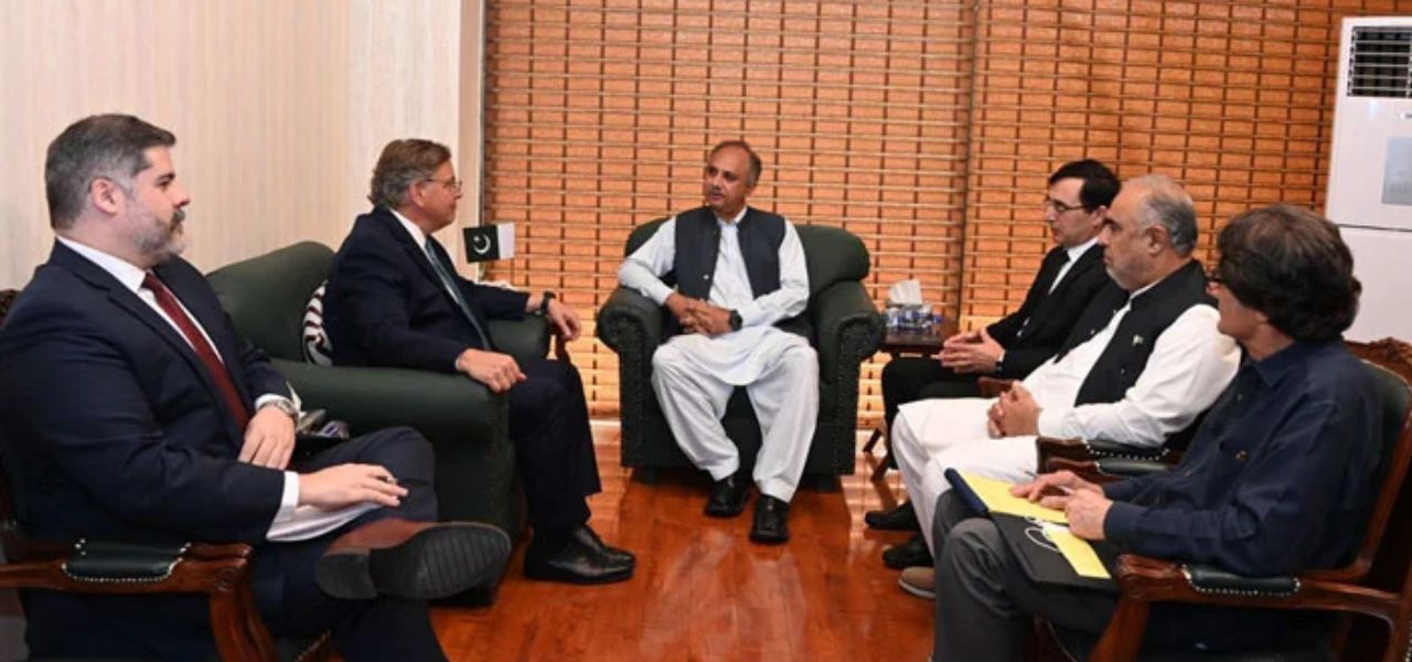 PTI’s Delegations Meets meets US Ambassador Donald Blome - Parhlo PTI’s Delegations Meets meets US Ambassador Donald Blome - Parhlo