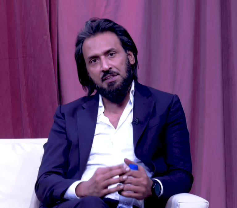 Sahil Adeem and 'his' Taghoot - Parhlo